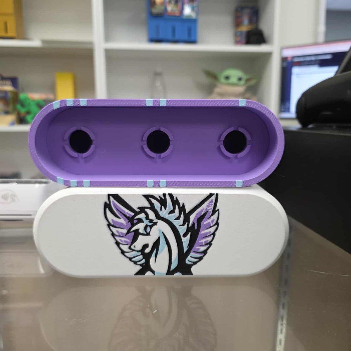 🌀 BEYBLADE X, DECK CASE, Aero Pegasus (rounded) – Awesome Essentials ...